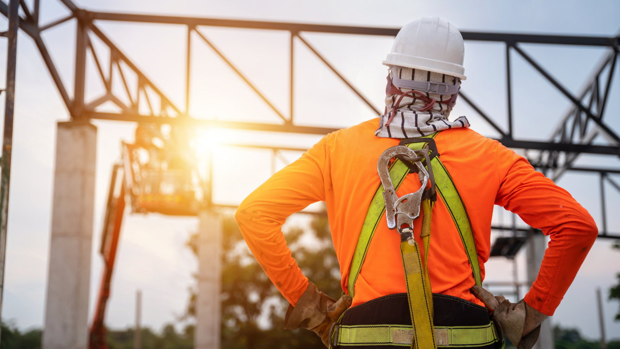 How Can Lone Worker Safety Devices Help Employees Who Travel Between ...